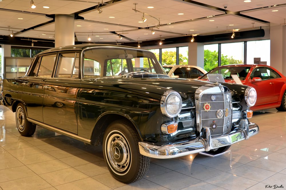 MERCEDES-BENZ CLASSIC CENTER - 29 Photos & 17 Reviews - 9 Whatney Blvd ...