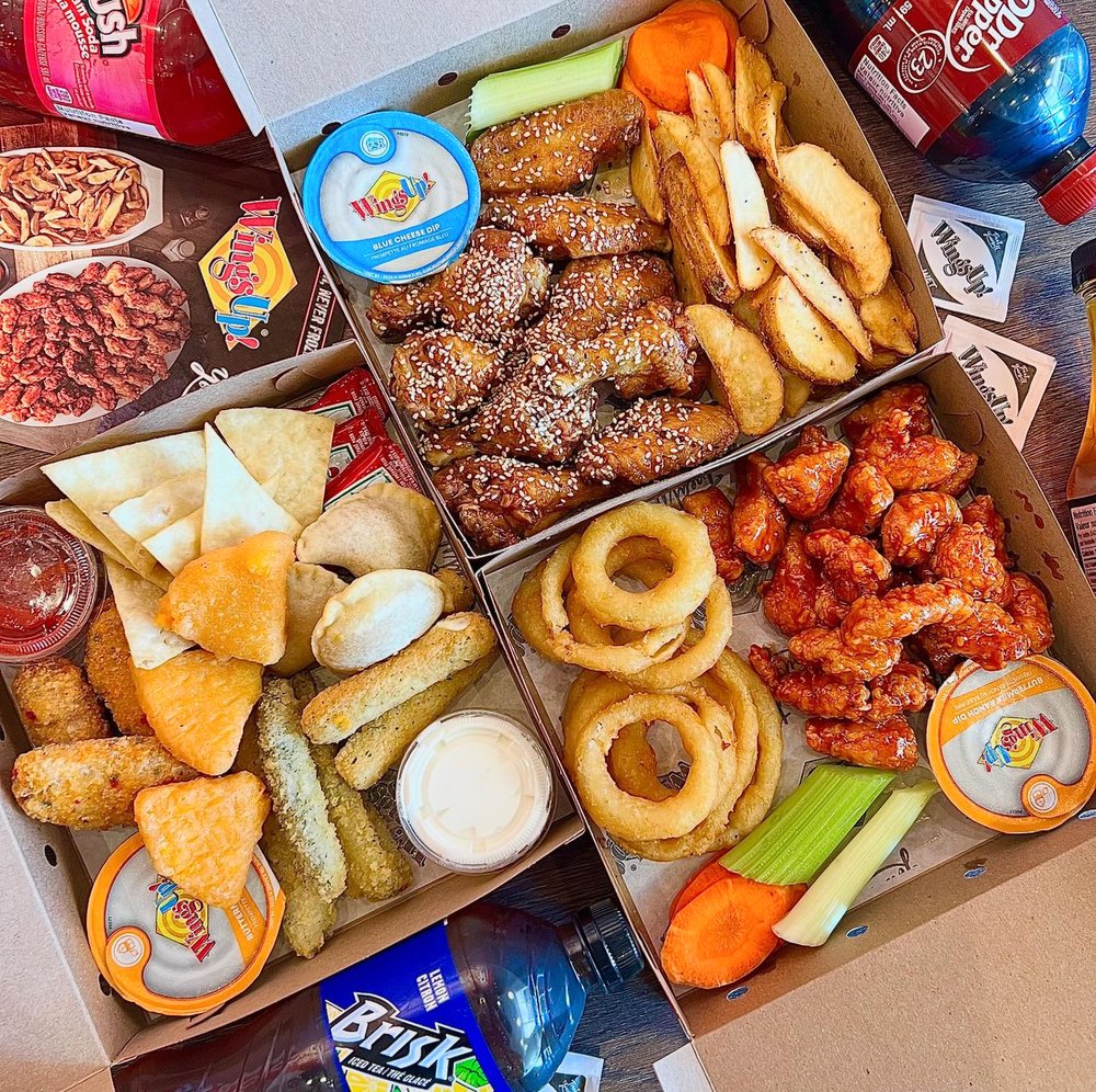 WINGSUP - Updated June 2025 - 13 Photos - 279 Yonge Street, Barrie, Ontario - Sandwiches ...