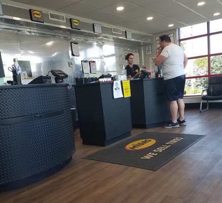 MIDAS - Updated November 2025 - 22 Photos & 41 Reviews - 66 Albany Tpke ...