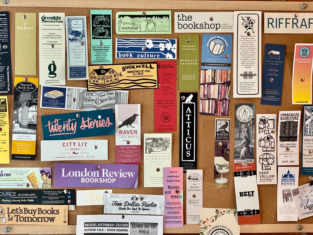 DOWNBOUND BOOKS - Updated September 2025 - 10 Photos - 4139 Apple St ...