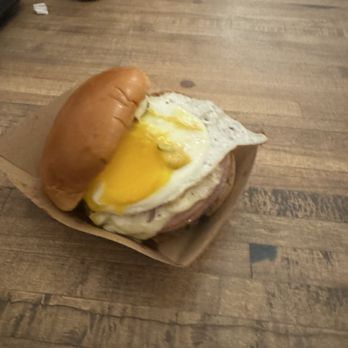 BLOCK 16 - Updated April 2025 - 1253 Photos & 1329 Reviews - 1611 ...