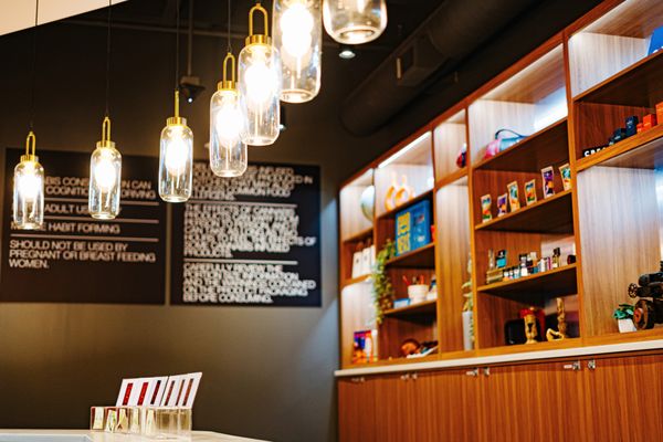 GRASSHOPPER CLUB SOUTH LOOP CHICAGO DISPENSARY - Updated August 2025 ...