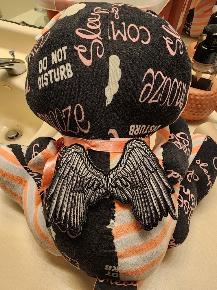 LORI’S COSTUME SHOP - Updated September 2025 - 432 S Main St, West Bend ...