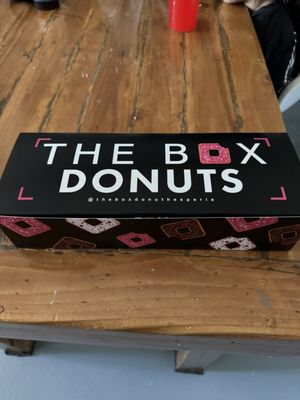 THE BOX DONUTS - Updated January 2026 - 50 Photos & 46 Reviews - 14920 ...