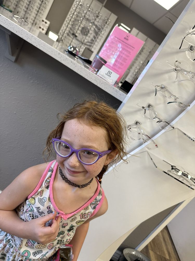 AVANTE OPTICS - Updated April 2026 - 16 Reviews - 2425 N 32nd St ...