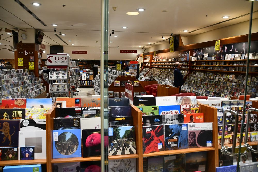 NOTEBOOK - Updated October 2025 - Viale Pietro de Coubertin 30, Roma ...