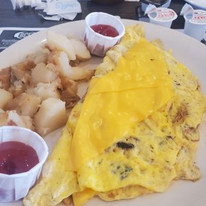 MAIN MOON CHINESE RESTAURANT - 13 Photos & 31 Reviews - 113 N Center ...