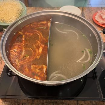 HOT POT HEAVEN - Updated July 2024 - 883 Photos & 710 Reviews - 1960 ...