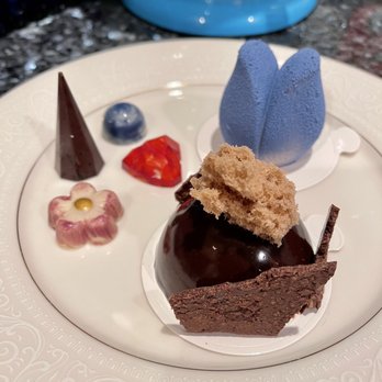 BREDA - Updated June 2025 - 51 Photos & 16 Reviews - 1021 Higuera St ...