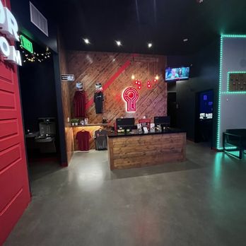 RED DOOR ESCAPE ROOM - Updated December 2025 - 18 Photos & 11 Reviews ...