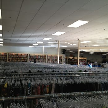 GOODWILL RETAIL STORE & DONATION CENTER - Updated January 2025 - 35 ...