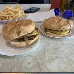 LENO’S CLAM BAR - 68 Photos & 91 Reviews - Seafood - 755 Pelham Rd, New ...