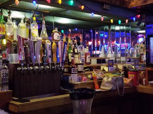 6TH STREET SALOON - Updated May 2026 - 17 Photos - 609 S Independence ...