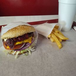 TEXAS BURGER DRIVE-IN - Updated May 2024 - 163 Photos & 106 Reviews ...
