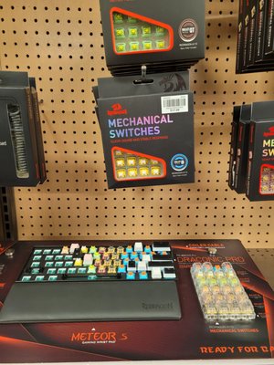 MICRO CENTER - Updated June 2025 - 96 Photos & 223 Reviews - 850 3rd ...