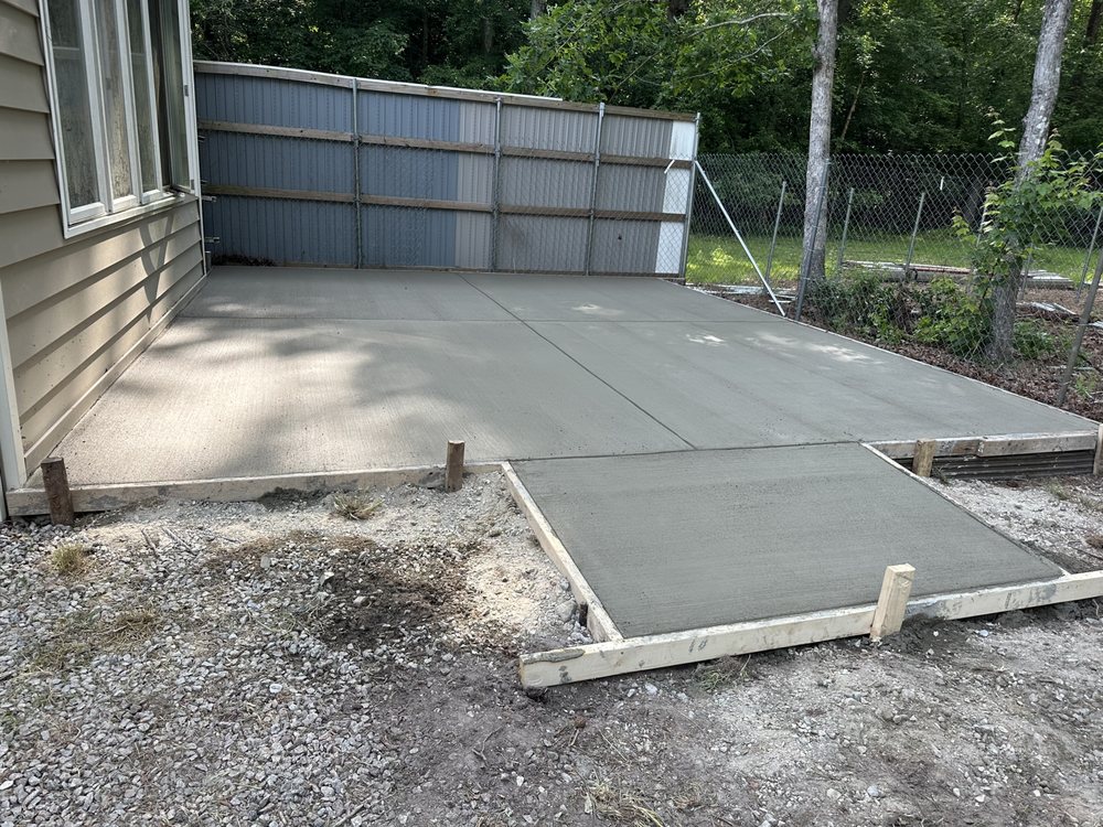 PRESTIGE CONCRETE EDGING - Updated June 2024 - 33 Photos - 4610 Little Creek Ln, Richmond ...