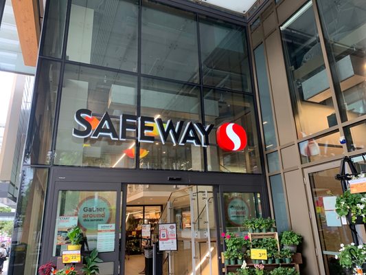 SAFEWAY - Updated December 2025 - 40 Photos & 32 Reviews - 1611 Davie ...