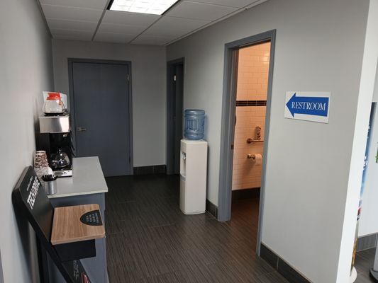 HAWK AUTO PERU - Updated December 2025 - 17 Photos - 3675 Frontage Rd ...