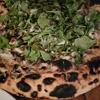 B SIDE PIZZA & WINE BAR - Updated July 2024 - 1035 Photos & 1342 ...