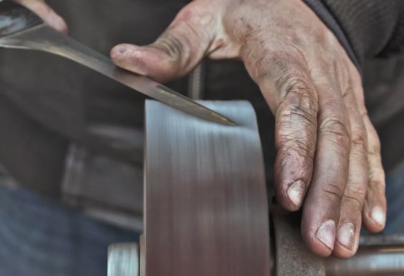 CUTTING EDGE MOBILE KNIFE SHARPENER - Updated July 2025 - 33 Photos ...