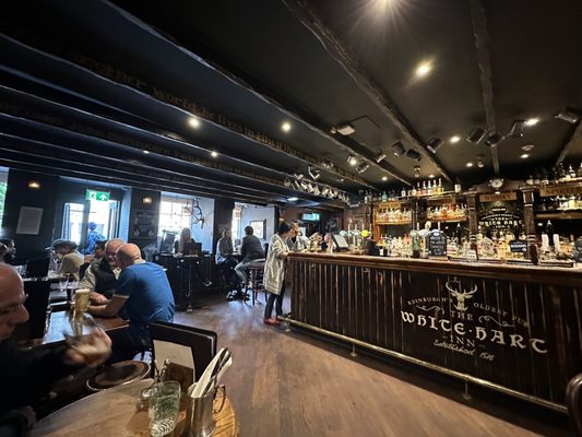 THE WHITE HART INN - Updated July 2024 - 194 Photos & 106 Reviews - 34 ...