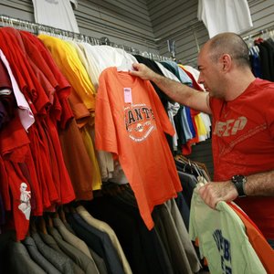 GOODWILL STORE & DONATION CENTER - Updated December 2025 - 17 Photos ...