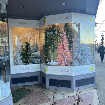 THE LUXE LEMON AND SLIME BAR - Updated January 2026 - 37 Photos - 187 Main St, East Greenwich ...