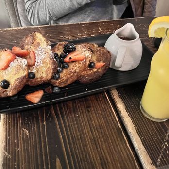 THE COTTAGE - Updated October 2024 - 852 Photos & 678 Reviews - 10029 ...