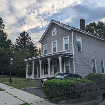 HILDEBRANT NAUGLE HOUSE - Updated November 2025 - 280 W St, Closter ...