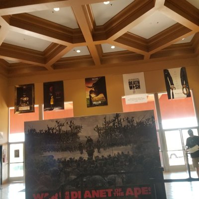LAKE ELSINORE DIAMOND 8 CINEMAS - Updated June 2024 - 30 Photos & 92 ...
