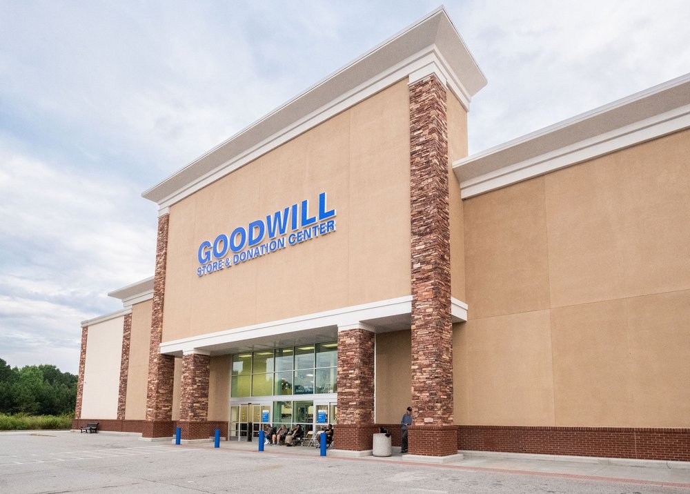 GOODWILL THRIFT STORE & DONATION CENTER - 3840 Financial Way, Buford ...