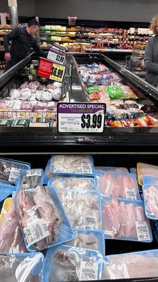 JONS MARKETPLACE - Updated October 2025 - 94 Photos & 103 Reviews ...