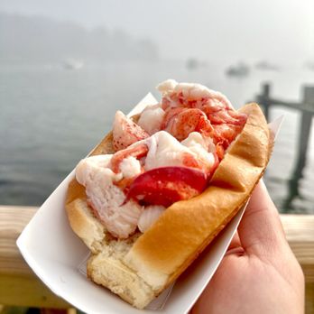 MCLOONS LOBSTER SHACK - Updated June 2024 - 422 Photos & 295 Reviews ...