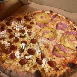 LOOSIES PIZZA - Updated December 2025 - 203 Photos & 241 Reviews - 300 ...