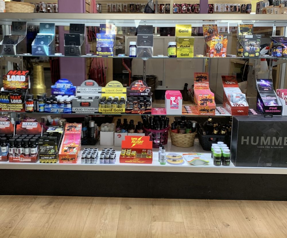 LOVE ETC - Updated November 2025 - 23 Photos & 16 Reviews - 2750 S ...