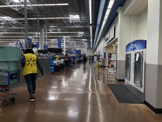 WALMART SUPERCENTER - Updated August 2024 - 52 Photos & 145 Reviews ...