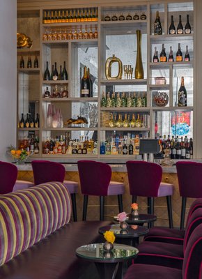 BLOOM & BEE - 1300 Photos & 385 Reviews - 1600 West Lp S, Houston, TX ...