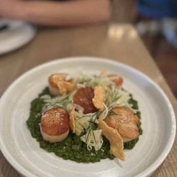 TEN FOOT HENRY - Updated September 2025 - 975 Photos & 667 Reviews ...