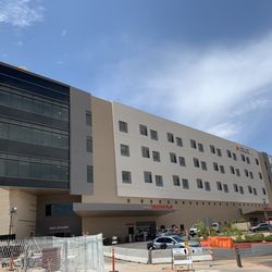 CHANDLER REGIONAL MEDICAL CENTER - 95 Photos & 385 Reviews - Medical ...