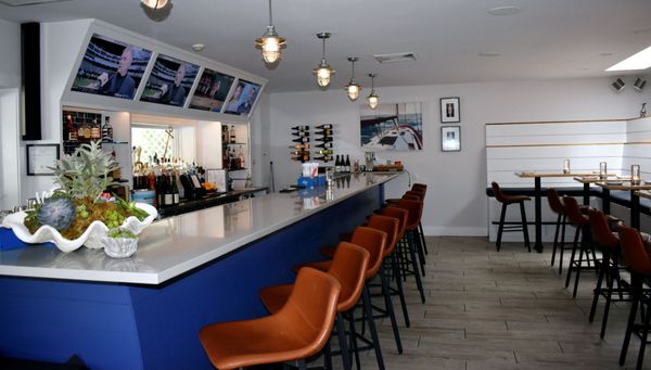 THE KETCH - Updated October 2025 - 56 Photos & 17 Reviews - 62 Montauk ...