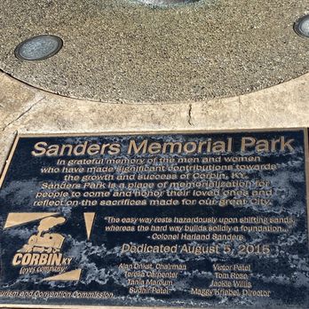 COLONEL SANDERS STATUE - Updated August 2025 - 201 S Main St, Corbin ...