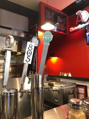 VILLAGE ROAD PIZZERIA - 161 Photos & 279 Reviews - Pizza - 4123 Norse ...