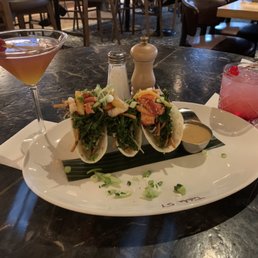 TABLE 51 - Updated December 2025 - 77 Photos & 30 Reviews - 5475 Rue ...