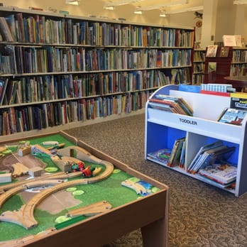 NEWTON FREE LIBRARY - Updated December 2025 - 34 Photos & 58 Reviews ...