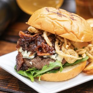 HOMEROOM - Updated July 2025 - 5975 Photos & 6682 Reviews - 400 40th St ...