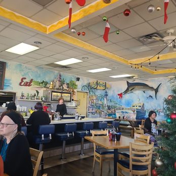 HARBOR HOUSE CAFE - Updated December 2024 - 290 Photos & 418 Reviews ...