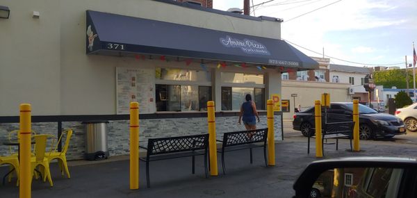 AMORE PIZZA BY JACK CALANDRA - 52 Photos & 40 Reviews - 371 Centre St ...