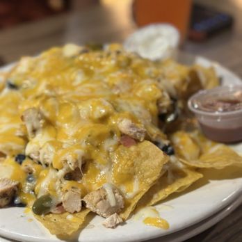 RED ROCK TAVERN - Updated October 2025 - 181 Photos & 120 Reviews - 369 ...