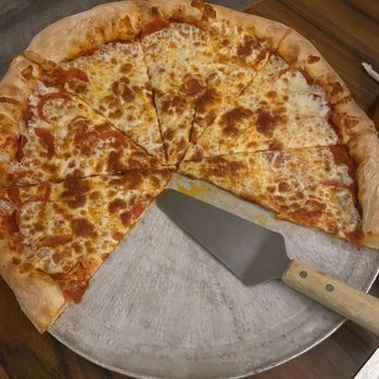 PIZZARIA DELPHI - Updated November 2025 - 61 Photos & 82 Reviews - 103 ...