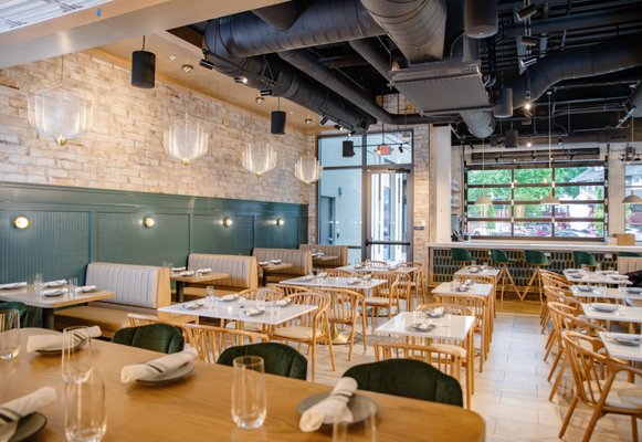 ROSEMONT MARKET AND WINE BAR - 46 Photos & 17 Reviews - 1942 E 7th St ...